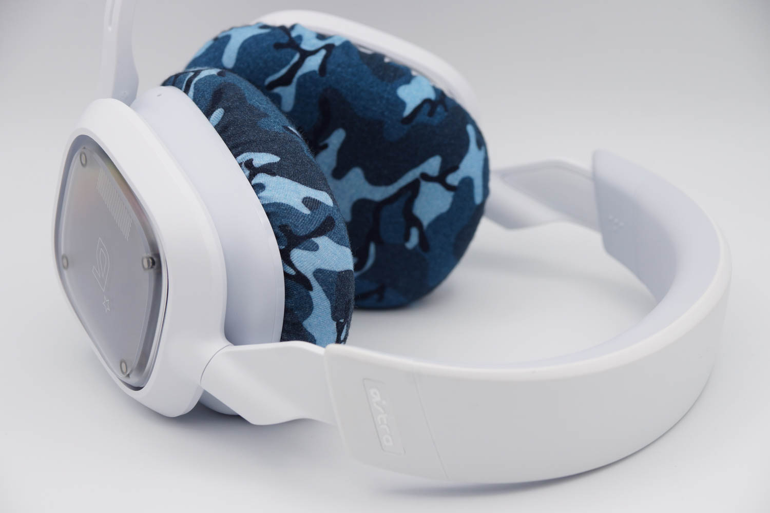 Logicool ASTRO A30 earpad repair and protection: Super Stretch ...